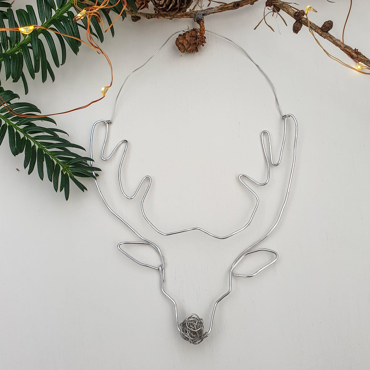 Silver Wire Stag Head Decoration – Winning Works